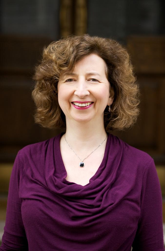 Avoiding ‘Tiara Syndrome’ is crucial to negotiating for women - Channel Eye