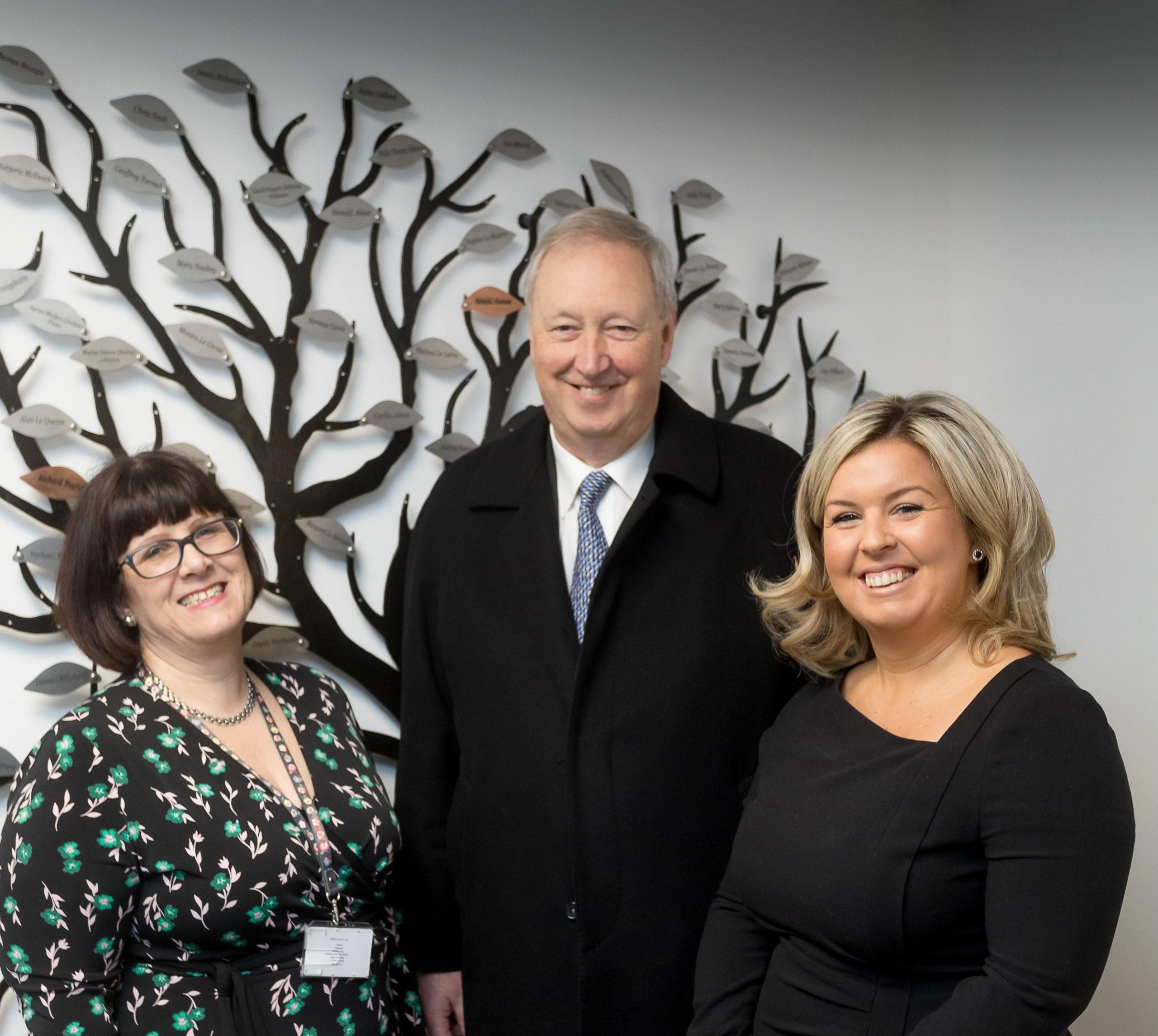 Bailiff unveils memory tree in Jersey - Channel Eye