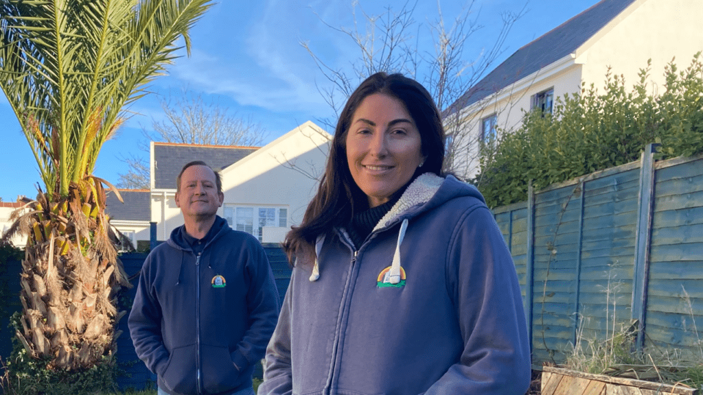 LGL Group pledge their support to Les Amis - Channel Eye