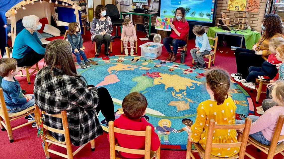 New Jèrriais dictionary launched for nursery children - Channel Eye