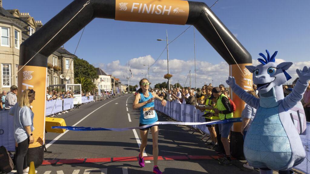 Butterfield renews support for Guernsey Half Marathon - Channel Eye