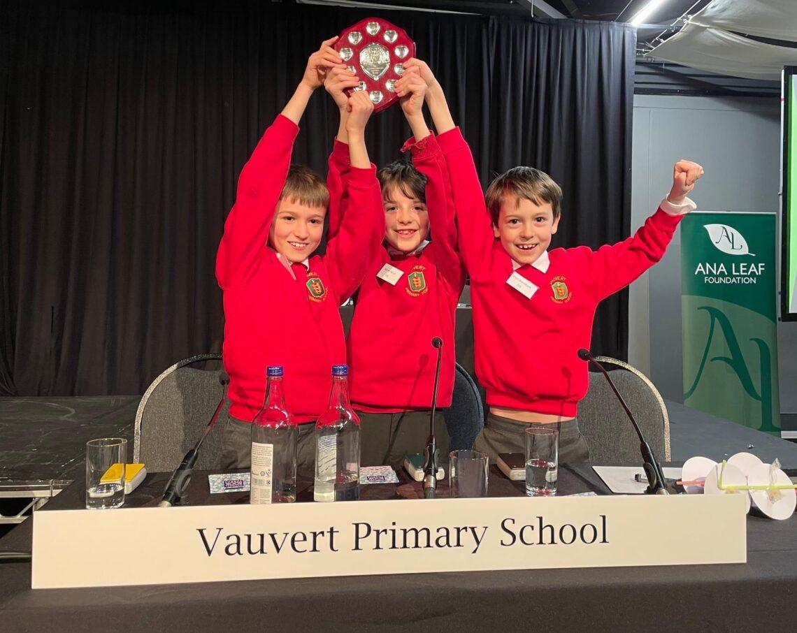 Vauvert and Elizabeth College come out on top at Guernsey de Putron Challenge - Channel Eye