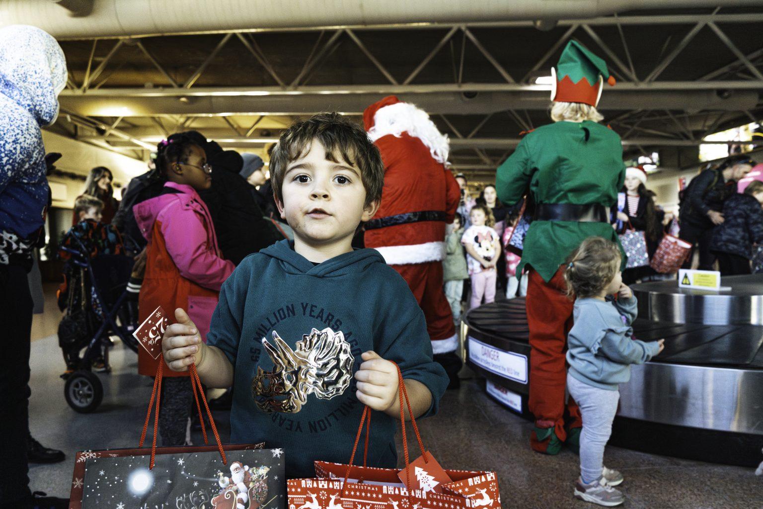 Santa takes to the skies! - Channel Eye