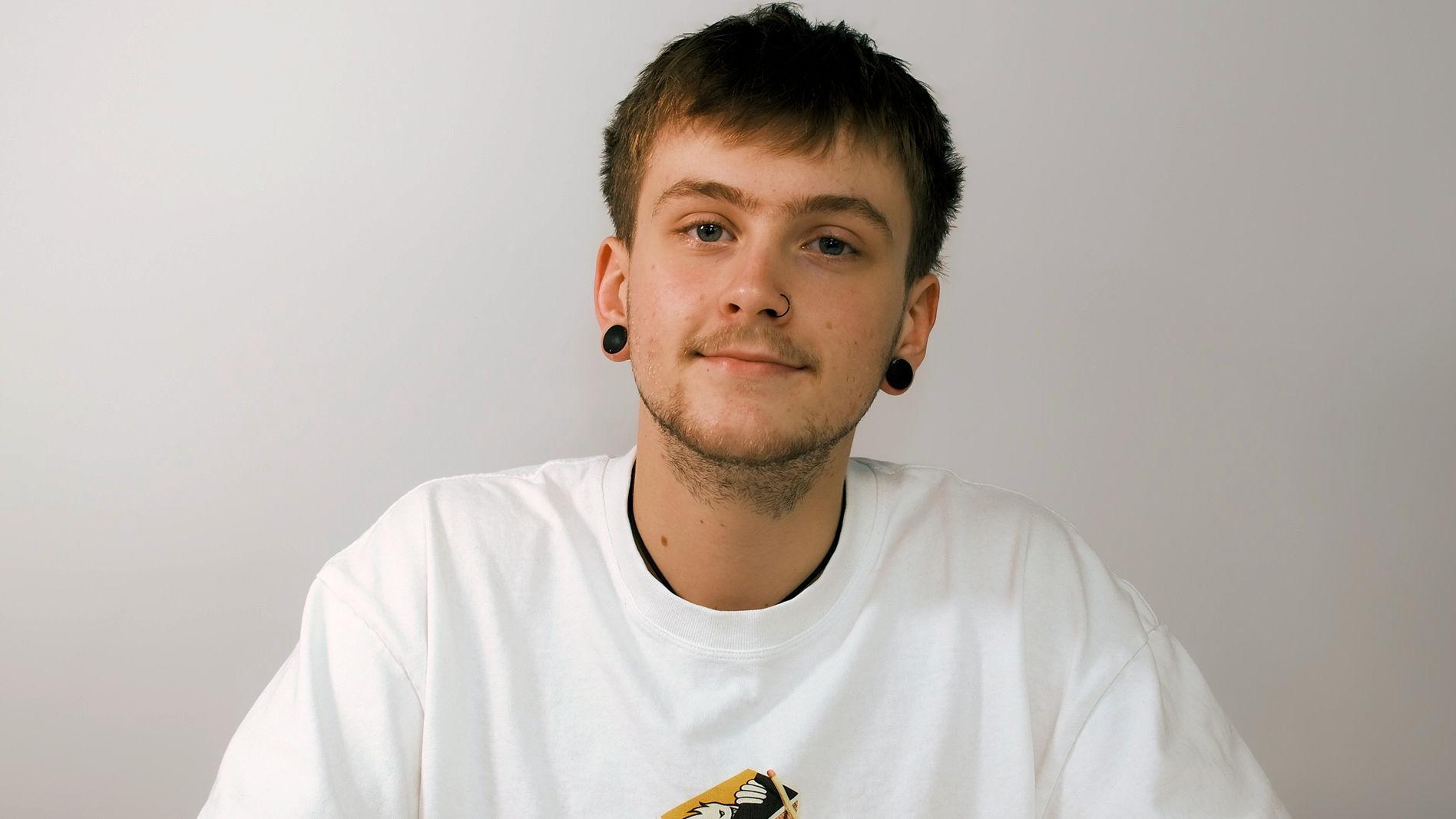 Digital marketing agency Clicksmith promotes Designer - Channel Eye