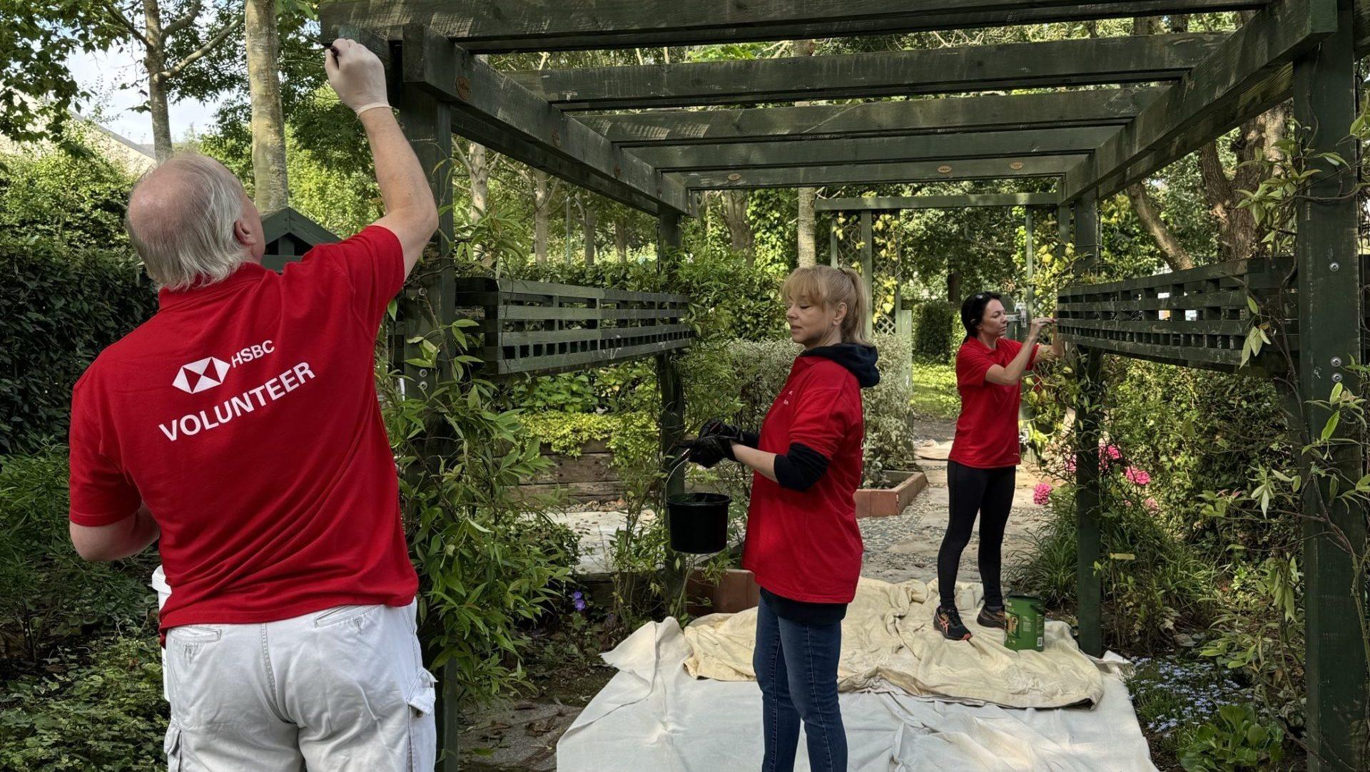 HSBC employees volunteer more than 850 hours in the first half of 2024 ...
