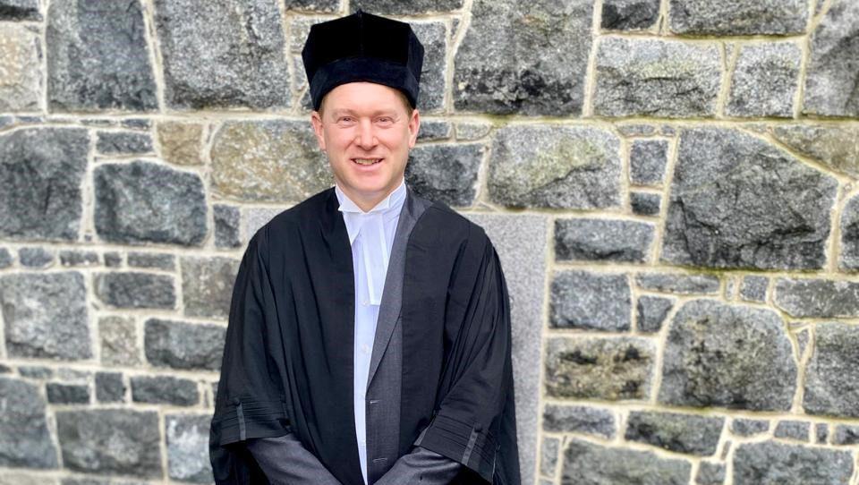 Two Mourant lawyers called to the Guernsey Bar - Channel Eye