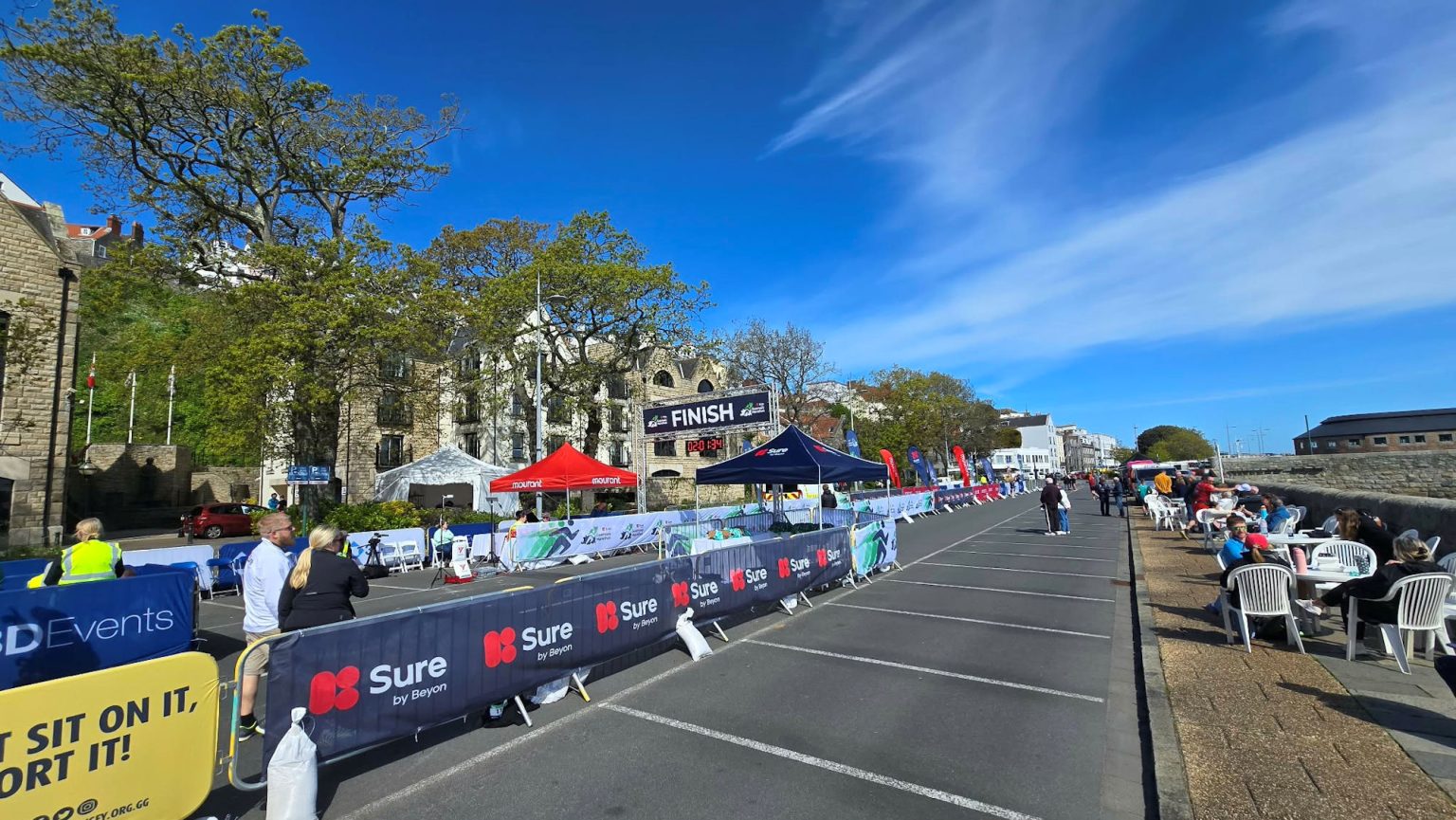 Sure Guernsey Marathon sets the pace with record attendance - Channel Eye